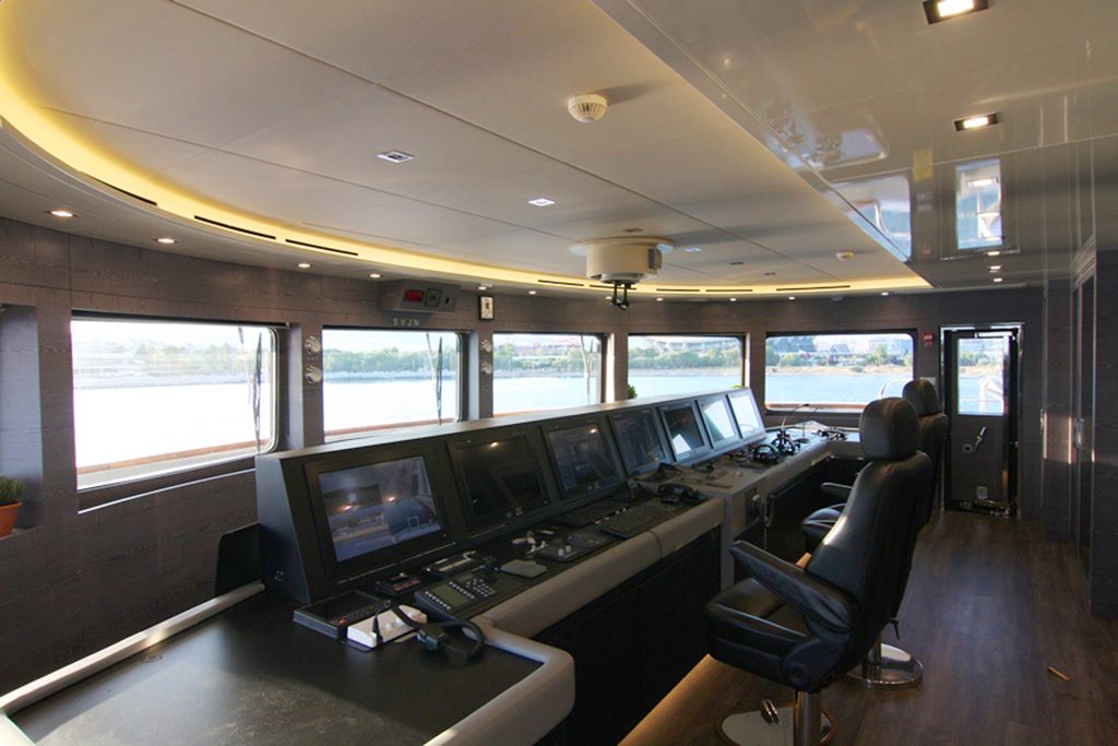 Station Image Gallery – Luxury Yacht Browser | by CHARTERWORLD ...